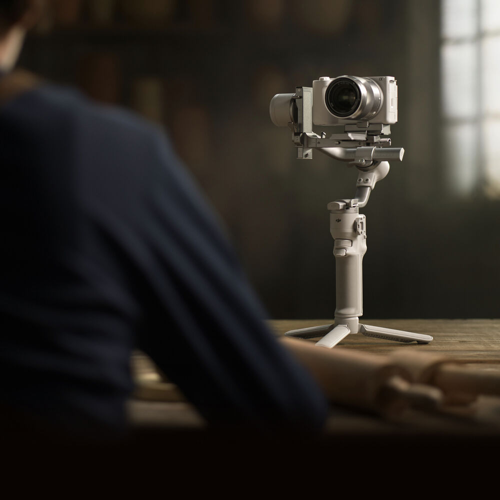 DJI RS 4 Mini Combo Kit