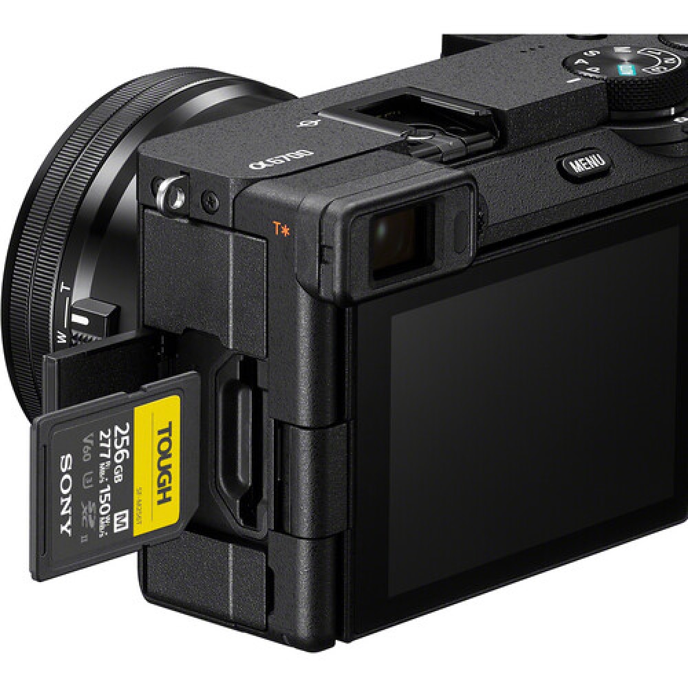 Sony Alpha 6700 Mirrorless Camera with 18 135mm Lens